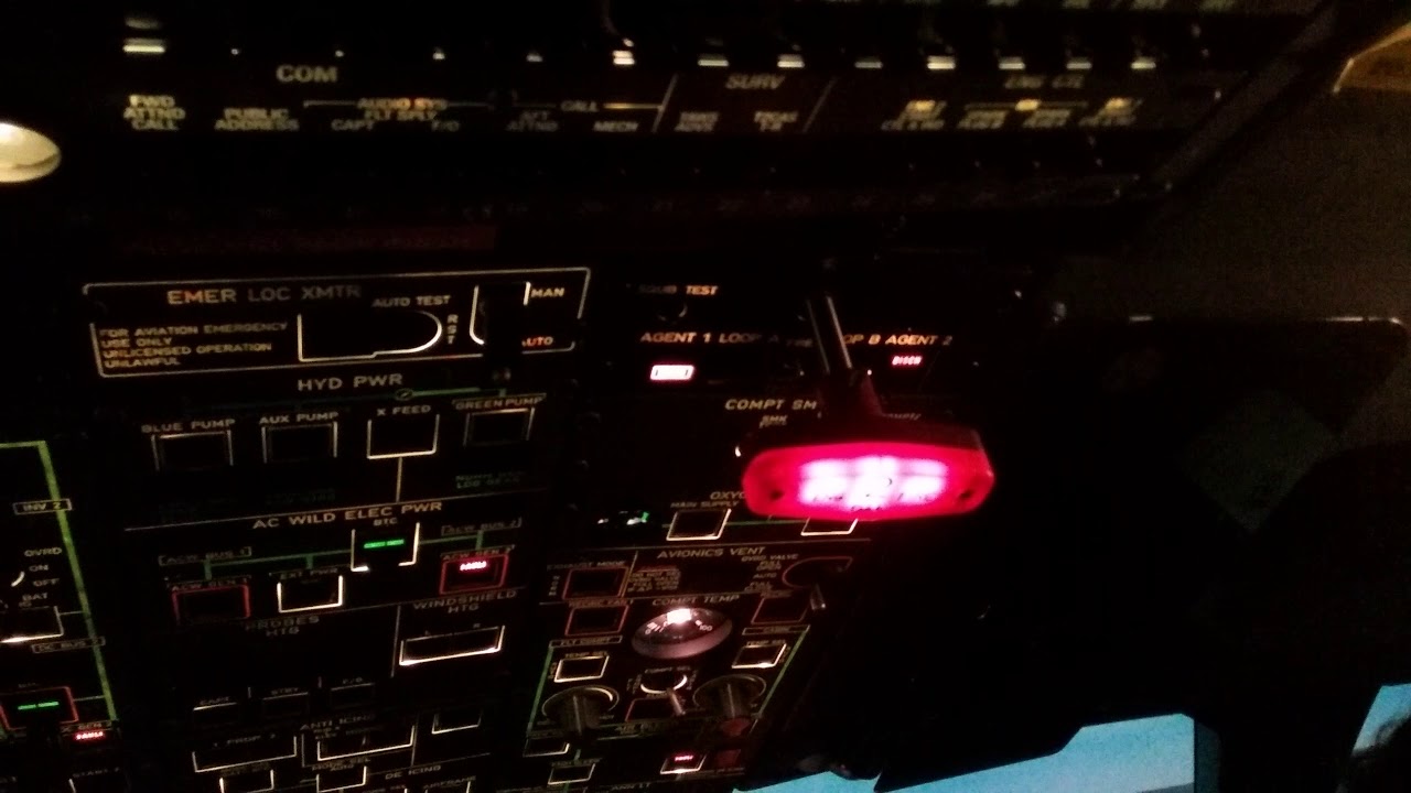 ATR 72-600 Engine Fire at Take Off - YouTube