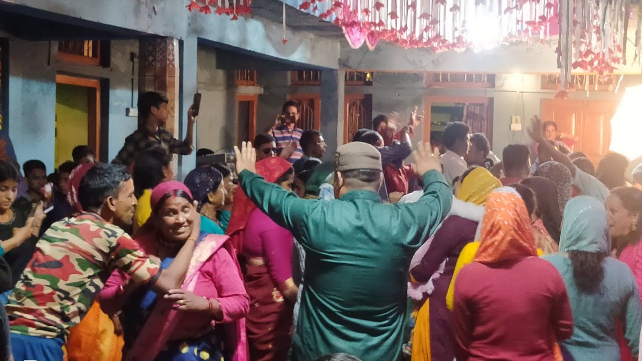 hey nanda hay gaura ||बहुत ही सुन्दर प्रस्तुती || kiya dance लाइव स्टेज ...