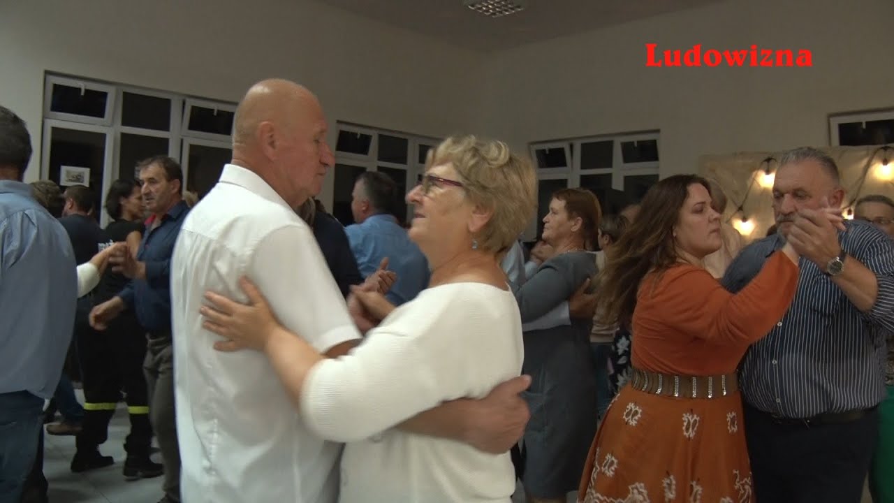 "Powiedz mi MANIUSIU kto Cię OMAMIŁ" Miłosne rozterki młodej DZIEWCZYNY ...