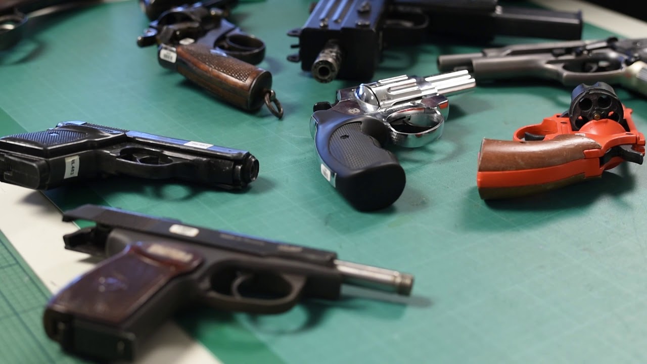 Take a tour of the Metropolitan Police forensic gun lab - YouTube
