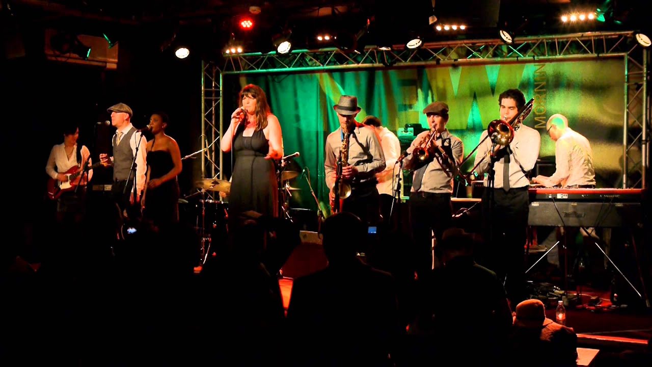 Rebecca Dry and the Radek Azul Band au New Morning: House of cards ...