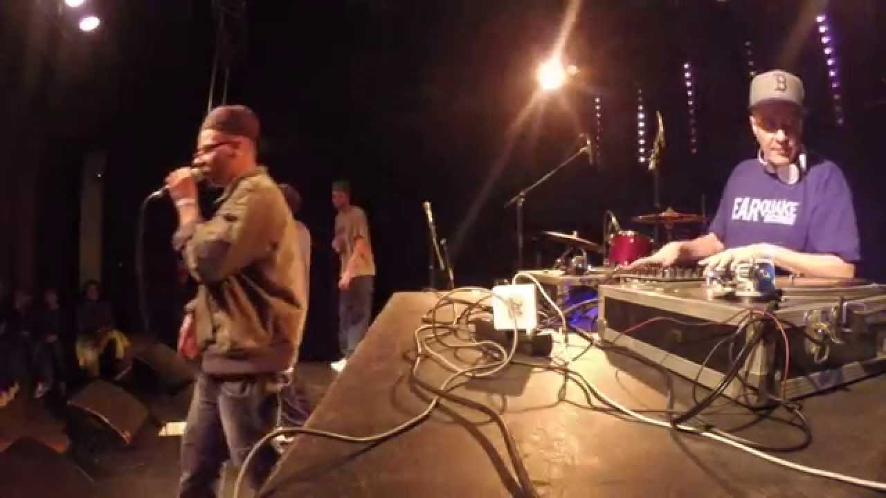 Steven Segers aka Ipiki Ookami en Concert 2015 - YouTube