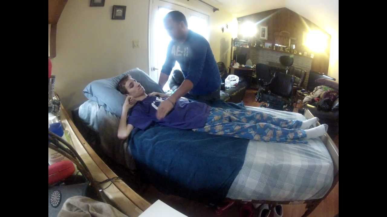 chest clap - YouTube