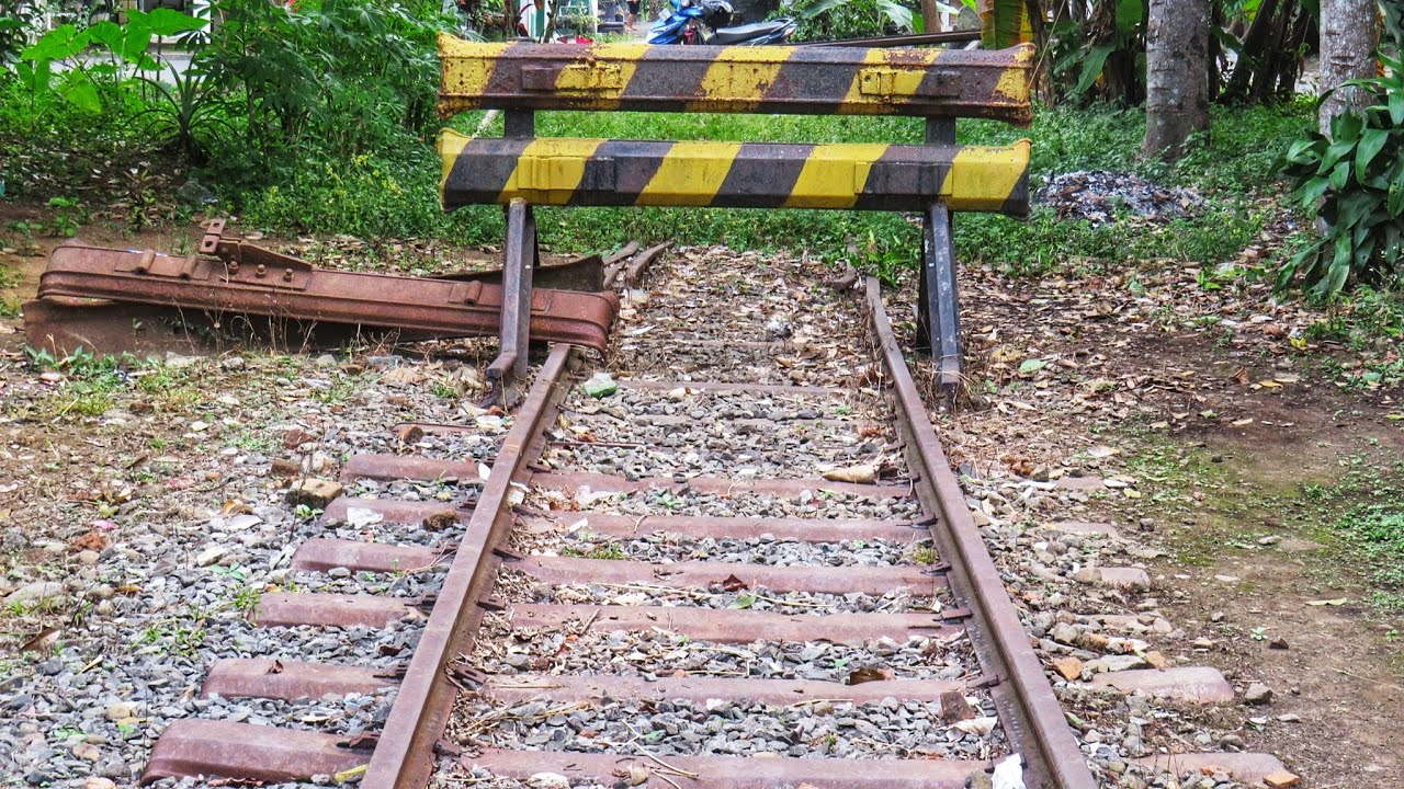 PART 4 ! UJUNG SEPUR REL KA DARI STASIUN LAGENDARIS ! - YouTube