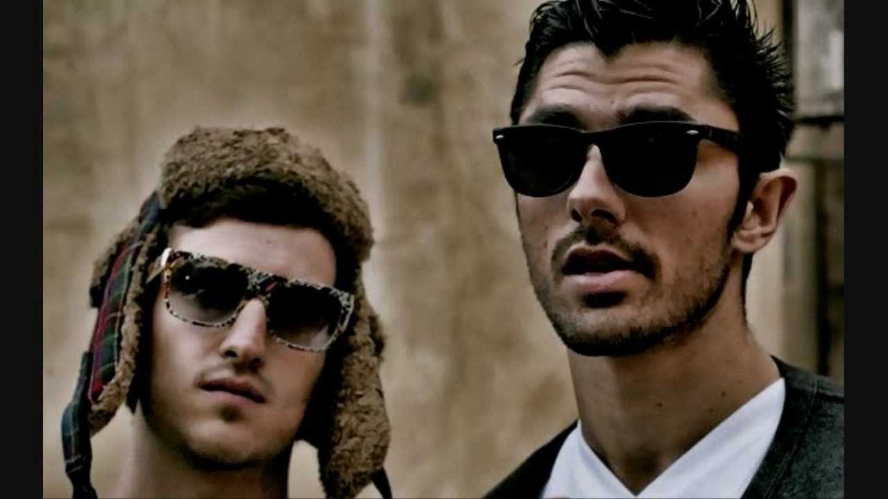 The Cataracs - Synthesizer (Full) - YouTube