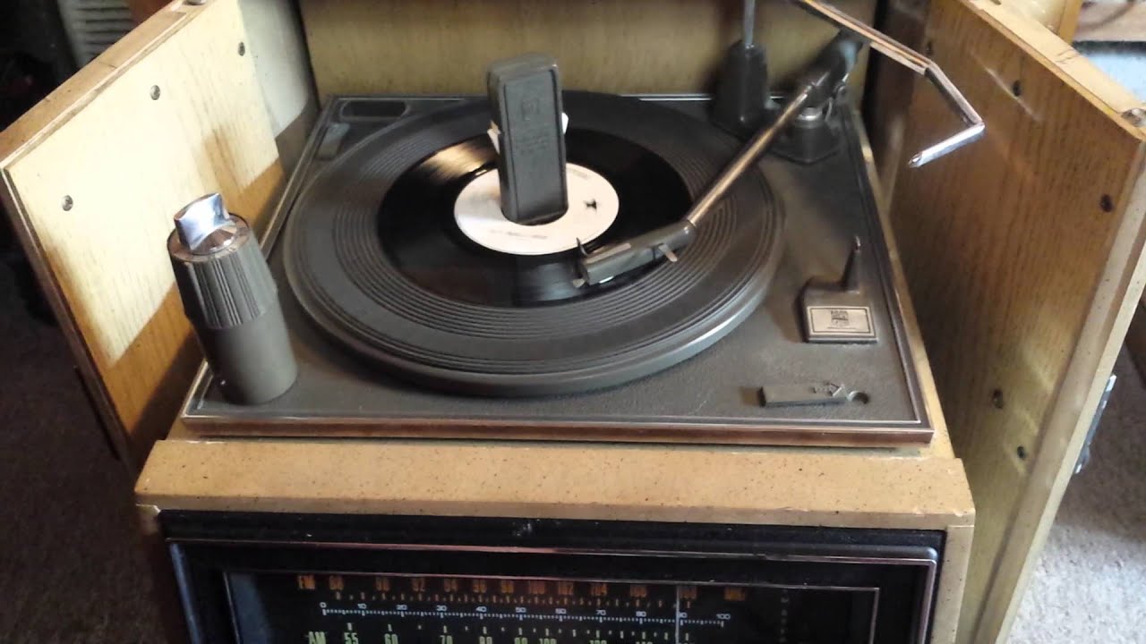 Jim Reeves Is It Really Over - YouTube