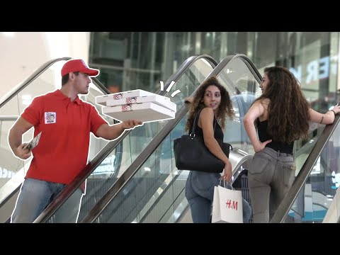 ESCENAS ELIMINADAS en las ESCALERAS MECÁNICAS | 2019