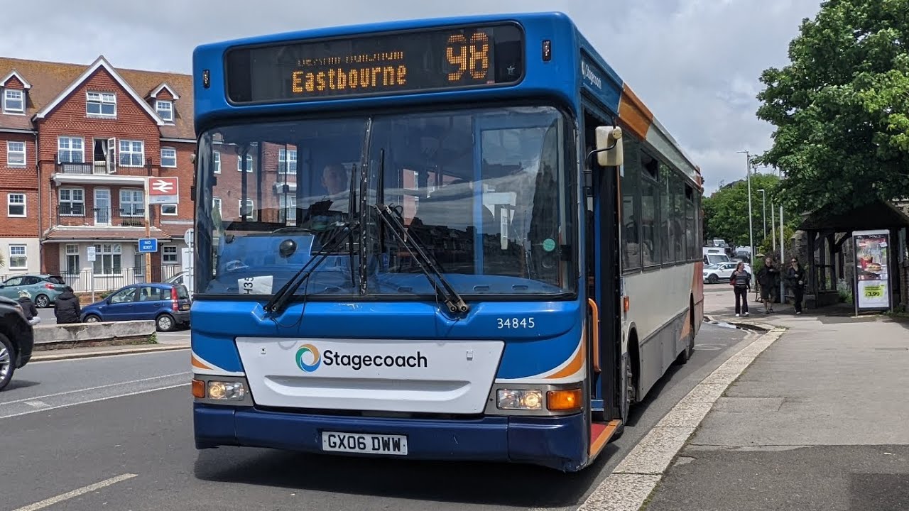 Stagecoach South East GX06 DWW 34845 Dennis Dart - YouTube