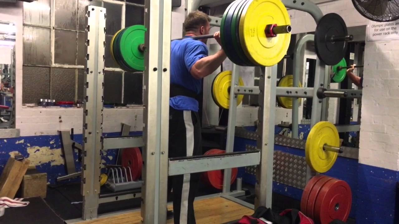 My 140kg squats x 12 reps - YouTube