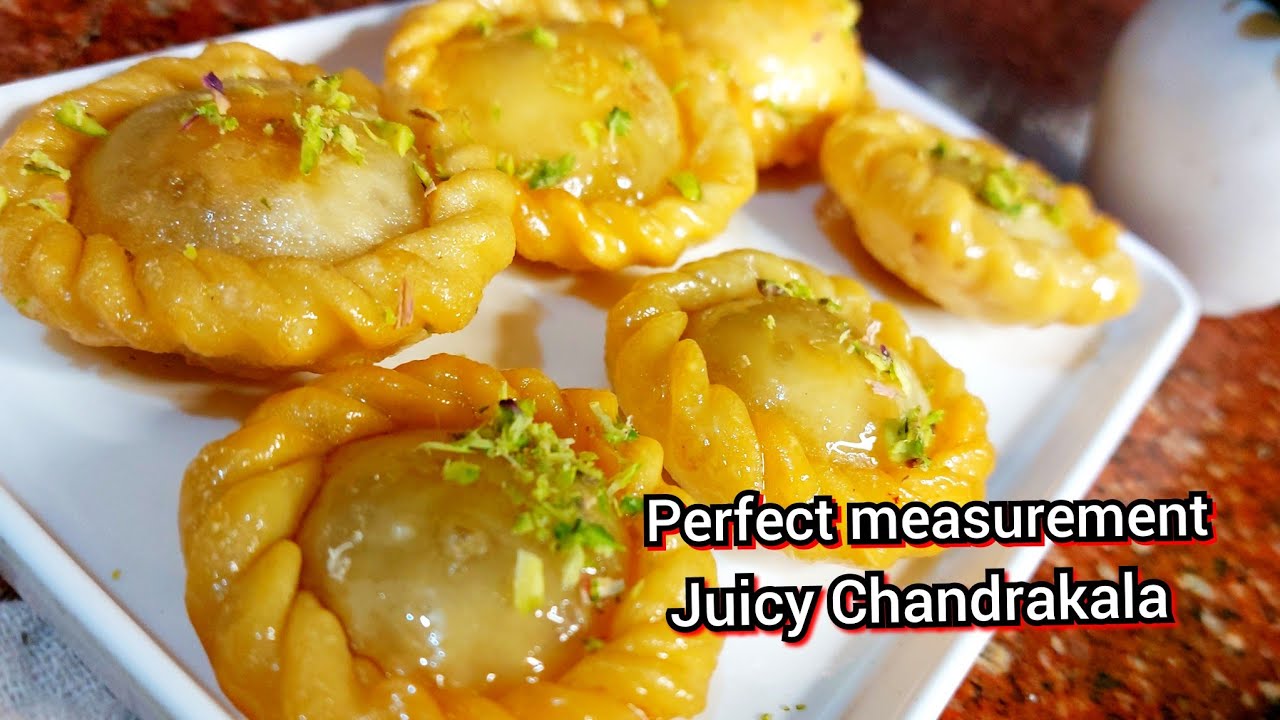 चंद्रकला गुजिया || Perfect Chandrakala mithai || - YouTube