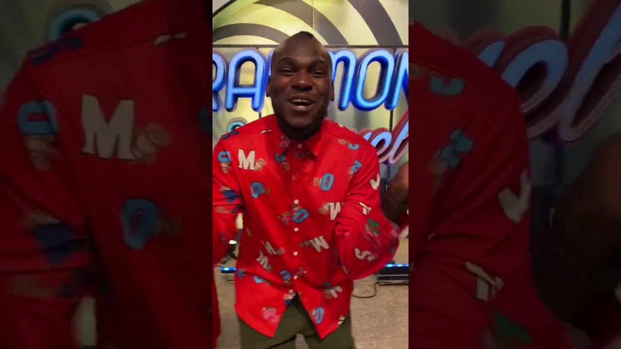 La enciclopedia del humor El Show de Raymond y Miguel - YouTube