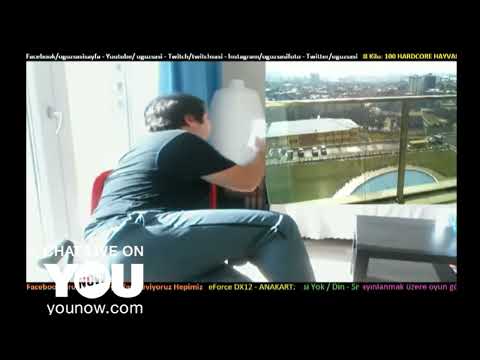 Oğuz Sasi Teşhirci Taklidi Yapıyor