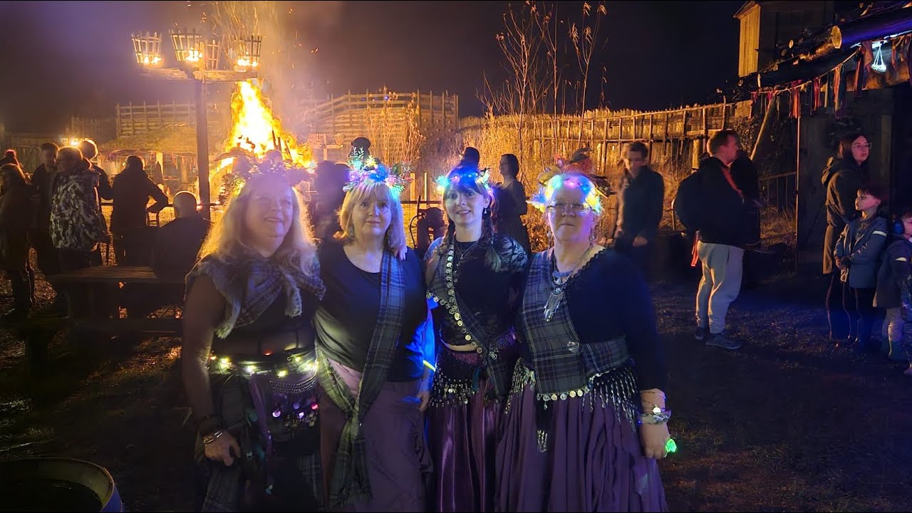 Runrig An Toll Dubh by Treubh Dannsa - YouTube