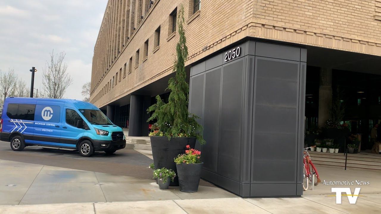 Automotive News Video: Ford's startup ecosystem - YouTube