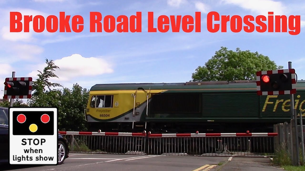 Brooke Road Level Crossing - YouTube