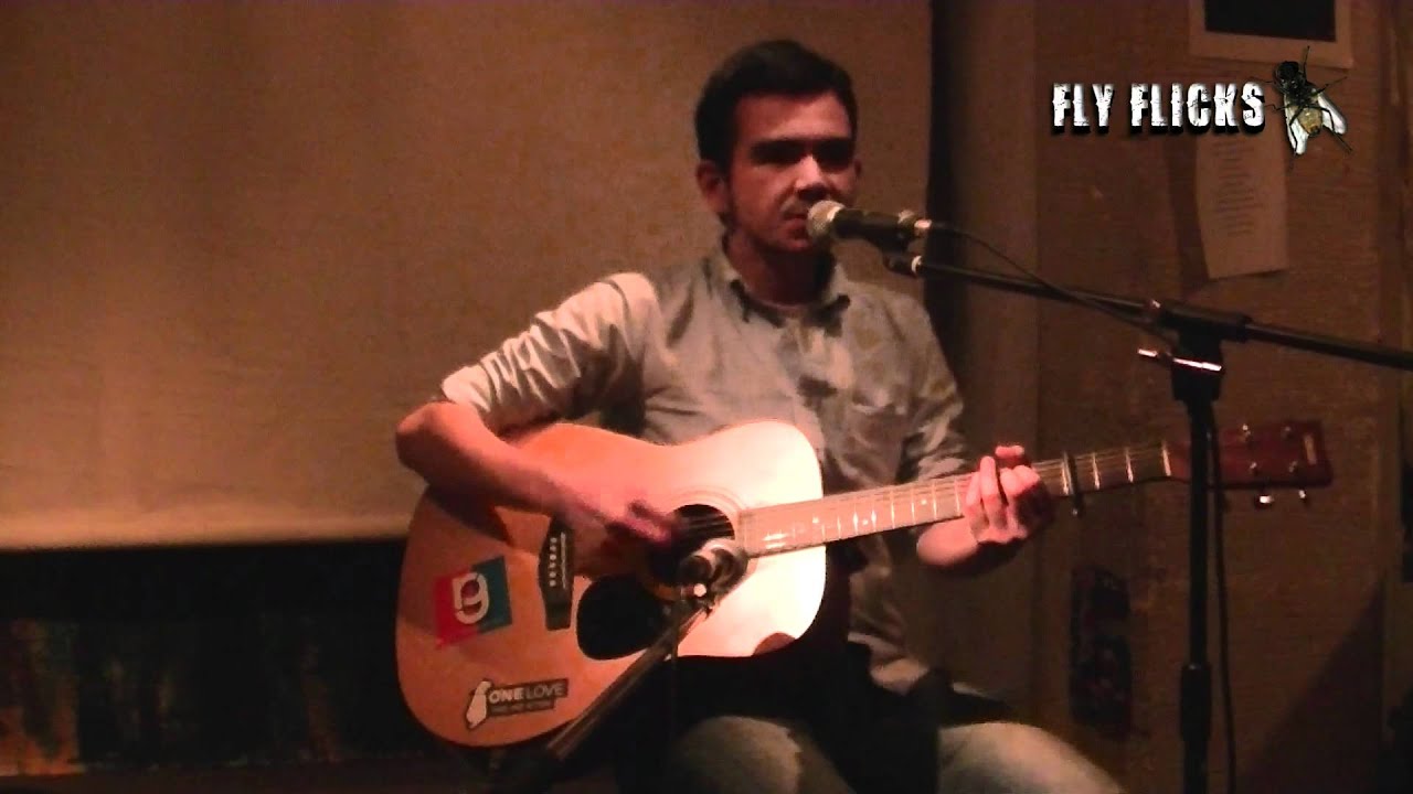 Martin Leroux - Red Light Live at the Pink Cow Shibuya Tokyo - YouTube