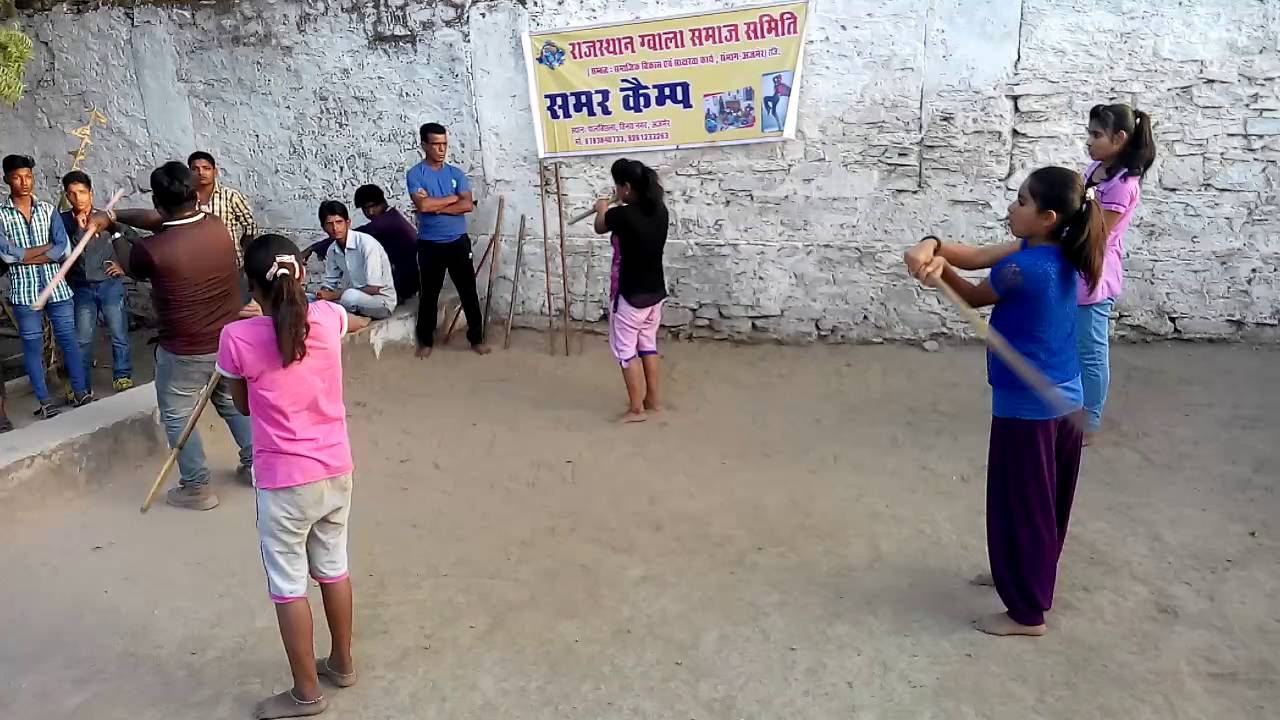 Talwar baji girls - YouTube