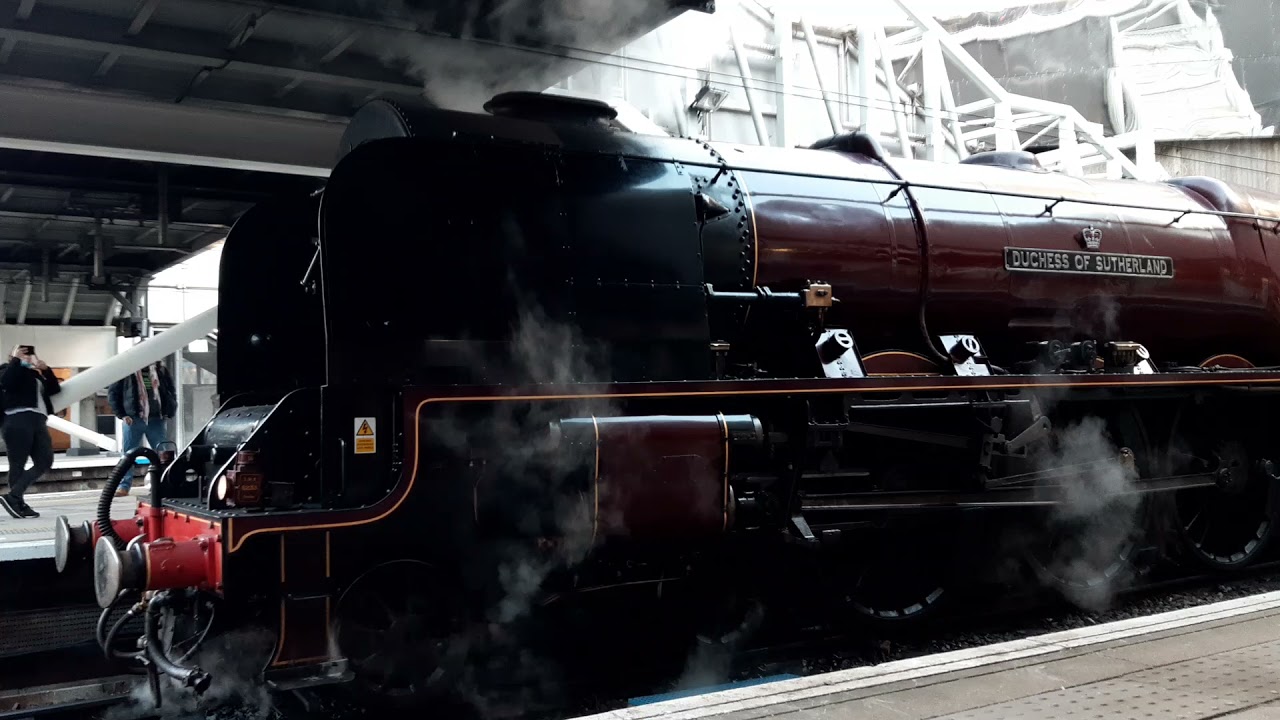 6233 'Duchess of Sutherland'- 'the Lickey banker, 20/11/2021. - YouTube