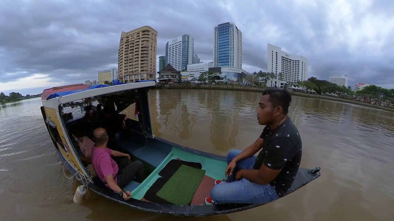 Naik Bot Penambang di Sungai Sarawak | Kuching Water Front | Sarawak ...