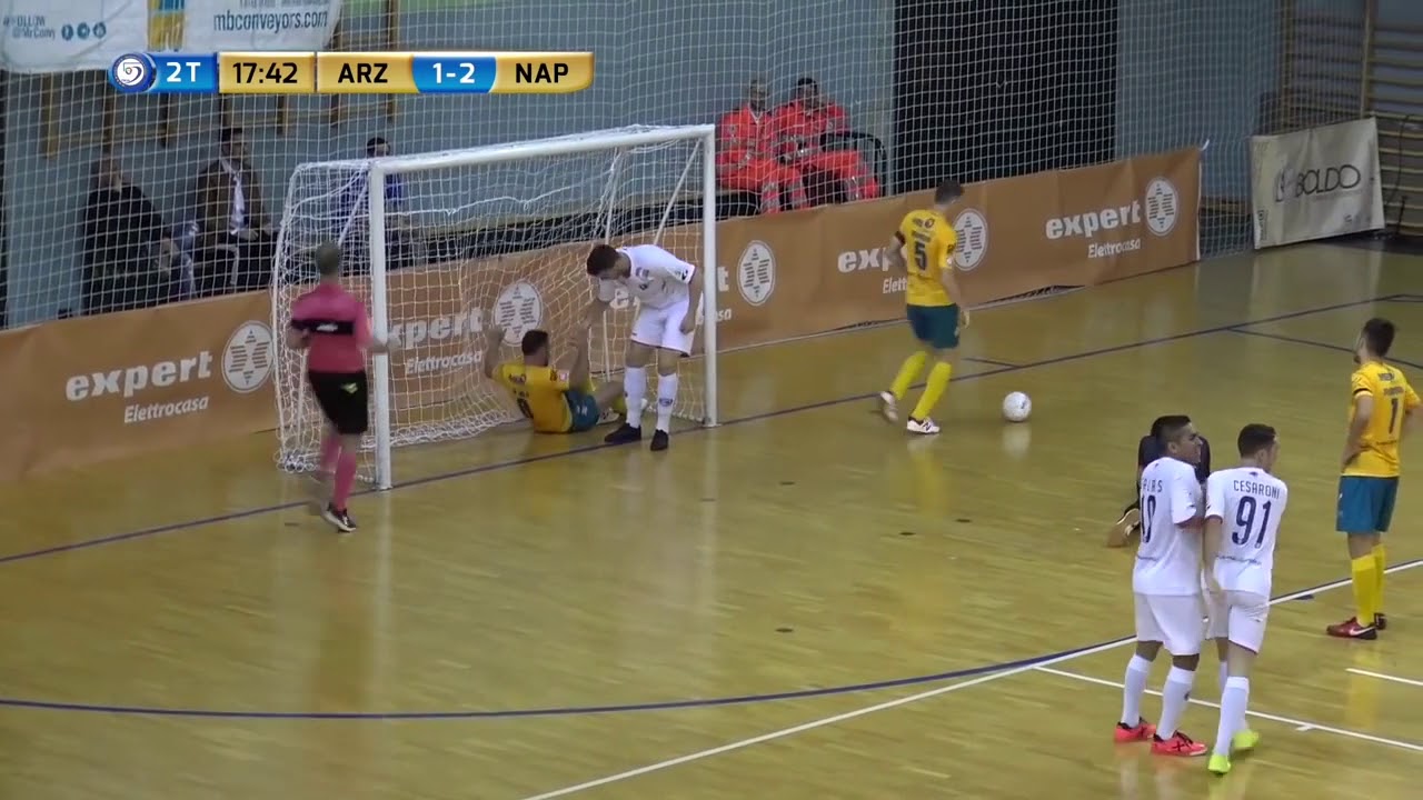 Gol Luka Peric contra Arzignano - Temp. 18/19 - YouTube