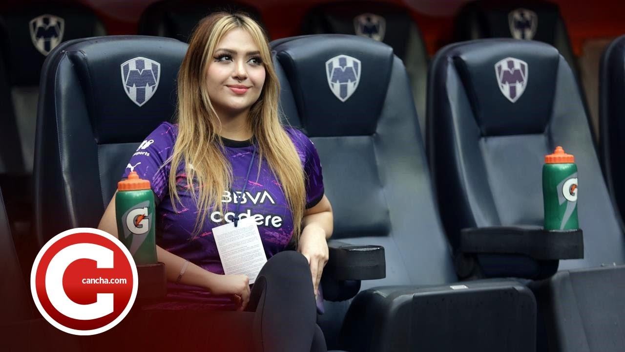 Ari Gameplays no deja solos a los Rayados - YouTube