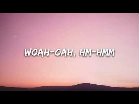Charlie puth- Attention Lyrics video
