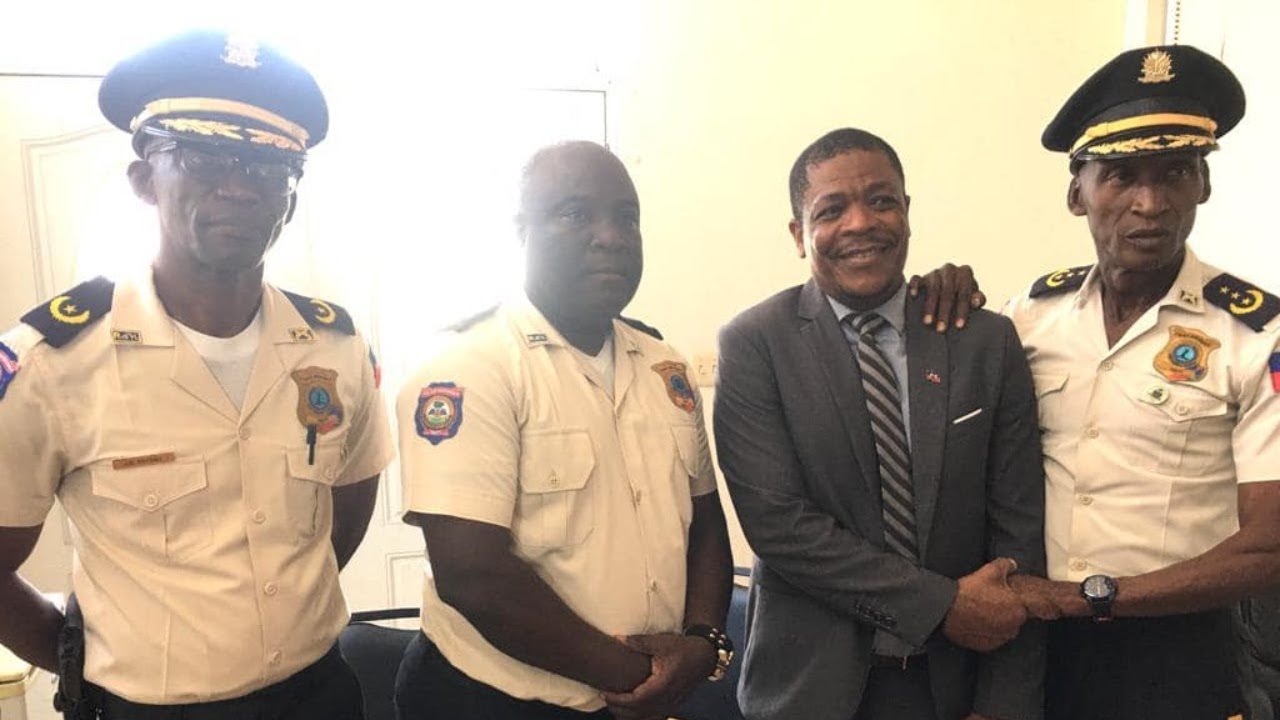 Dosye Cho Mardi 28 Mars 2023 Komisè Ronald Richemond Pral Mete Pyel ...