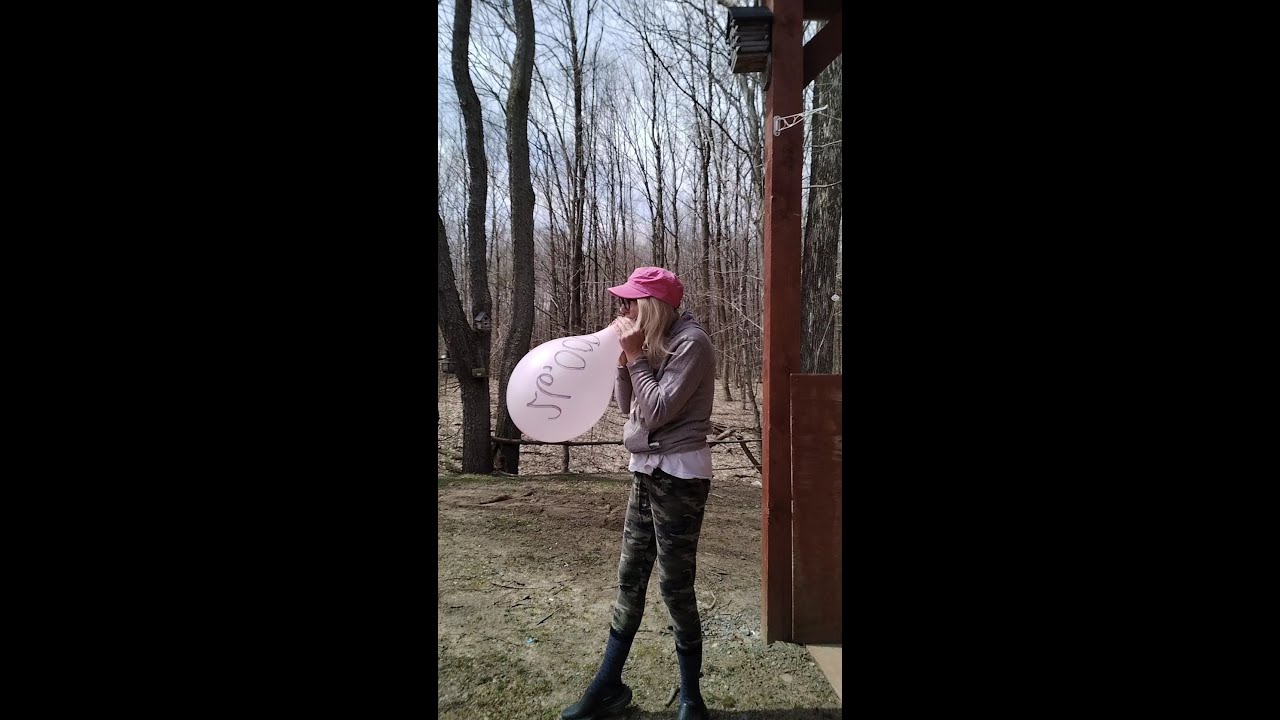 Shout Out Balloon Bursting @MPCollectsBalloons - YouTube