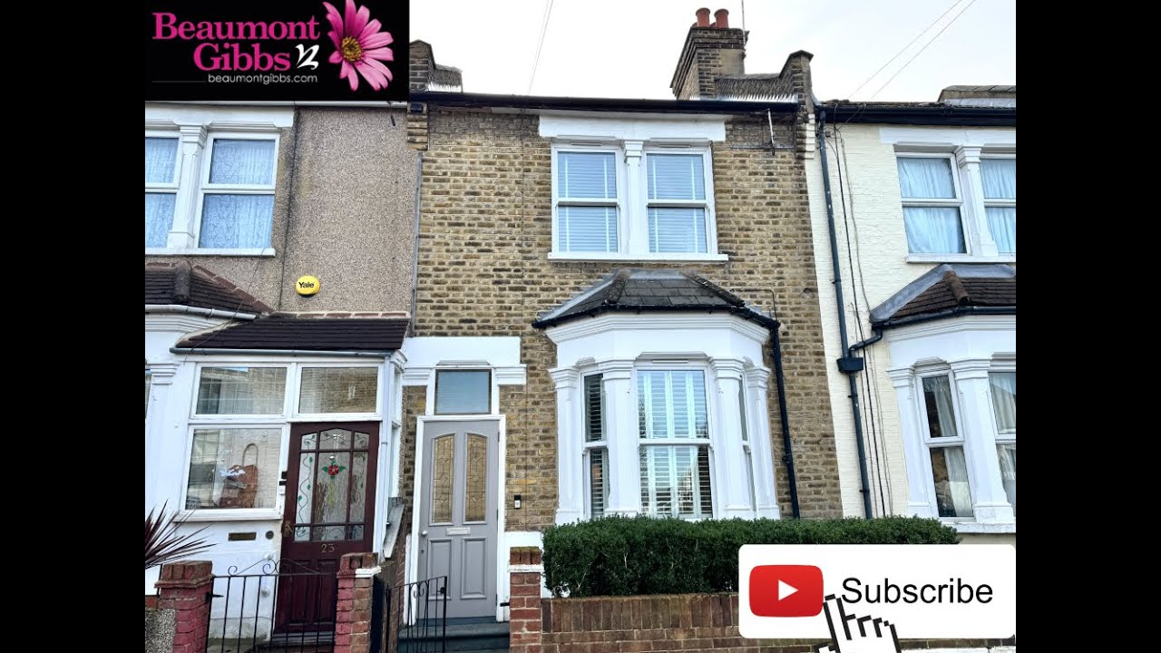 A stunning three bedroom Victorian mid terrace house. Situated close by ...