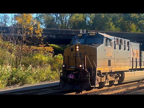 CSX 3222 (with a Barbie Bus) and CSX 7227 with Freight passing by Woodbourne station - YouTube