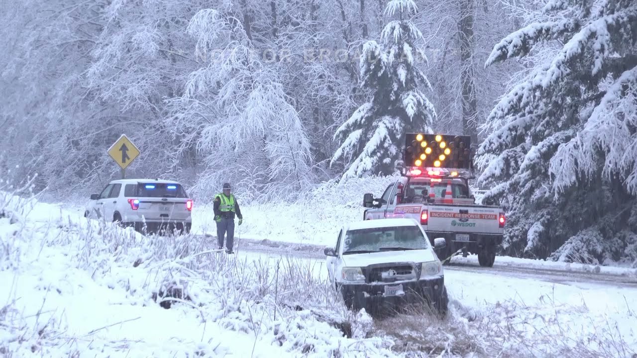 12-25-21 Bellingham, WA - Winter Storm Impacts Holiday Travel ...