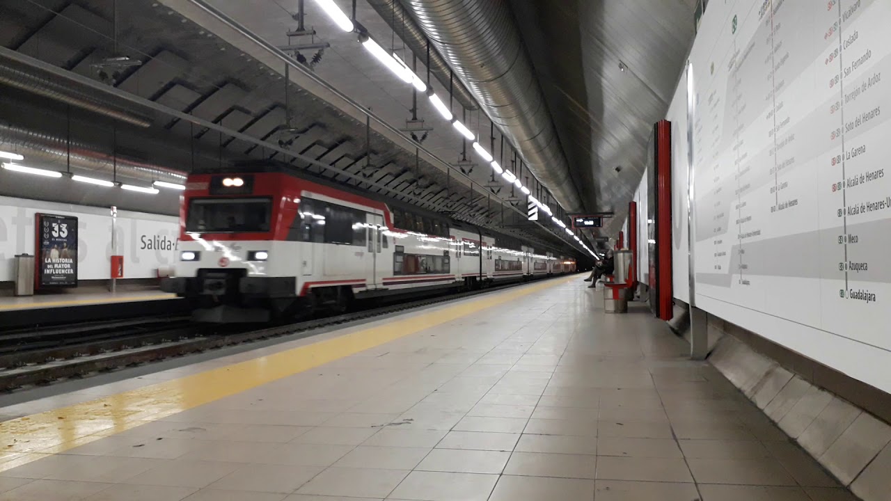 Renfe 450 en la nueva estación de recoletos - YouTube