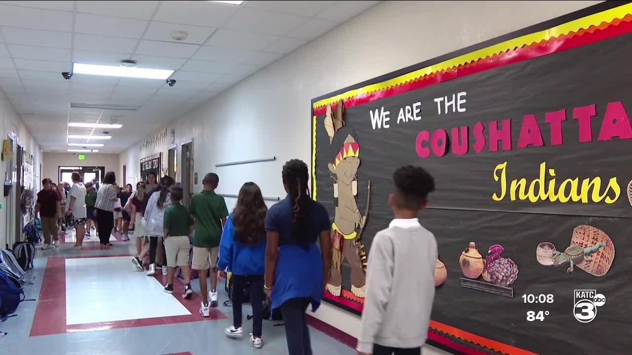 Class is in session for students at Elton Elementary School - YouTube