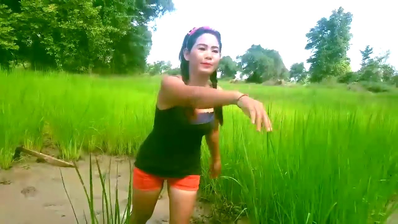 Amazing Fishing Beautiful Girl Fishing at Pailin How To Fishing With ...
