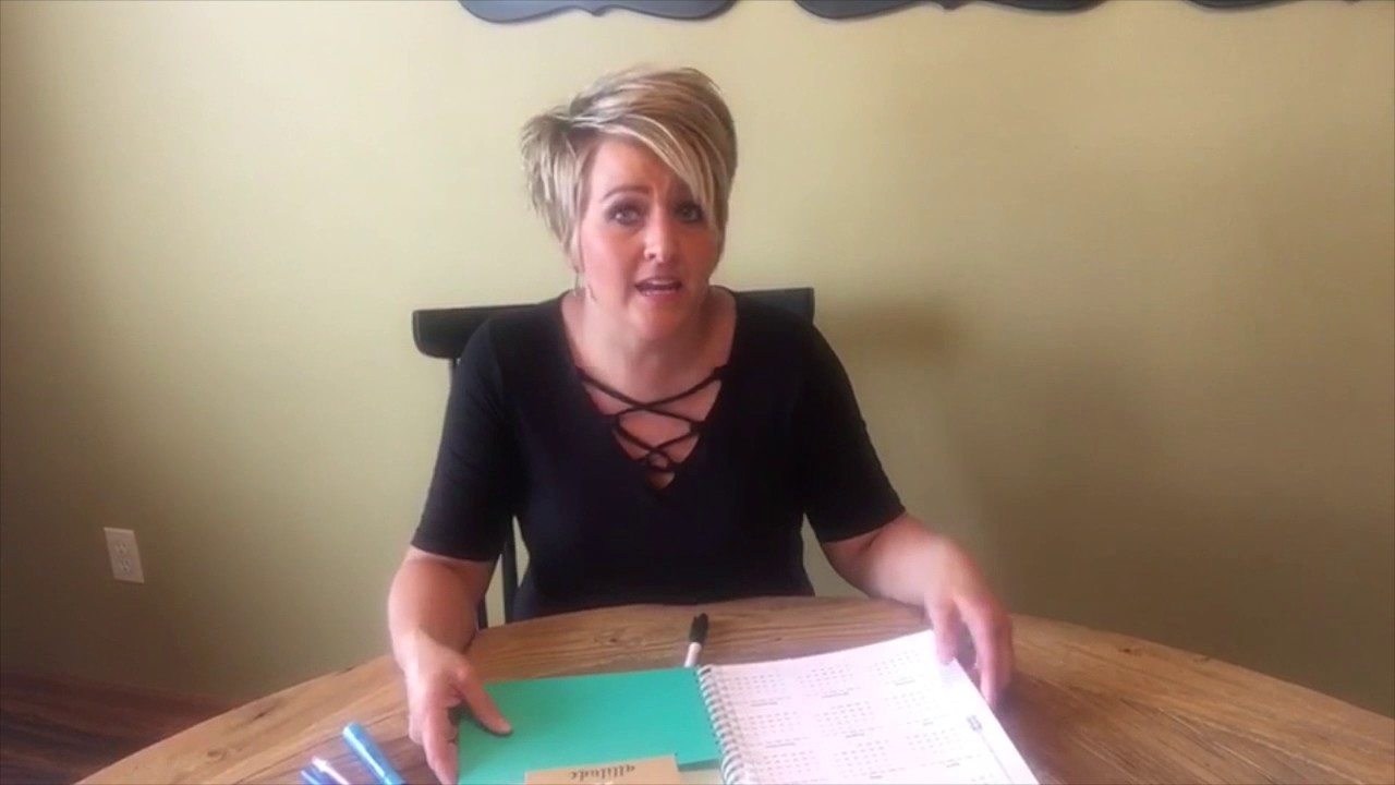 Momtrepreneur Hillary Miller loves the High Achievers Playbook - YouTube
