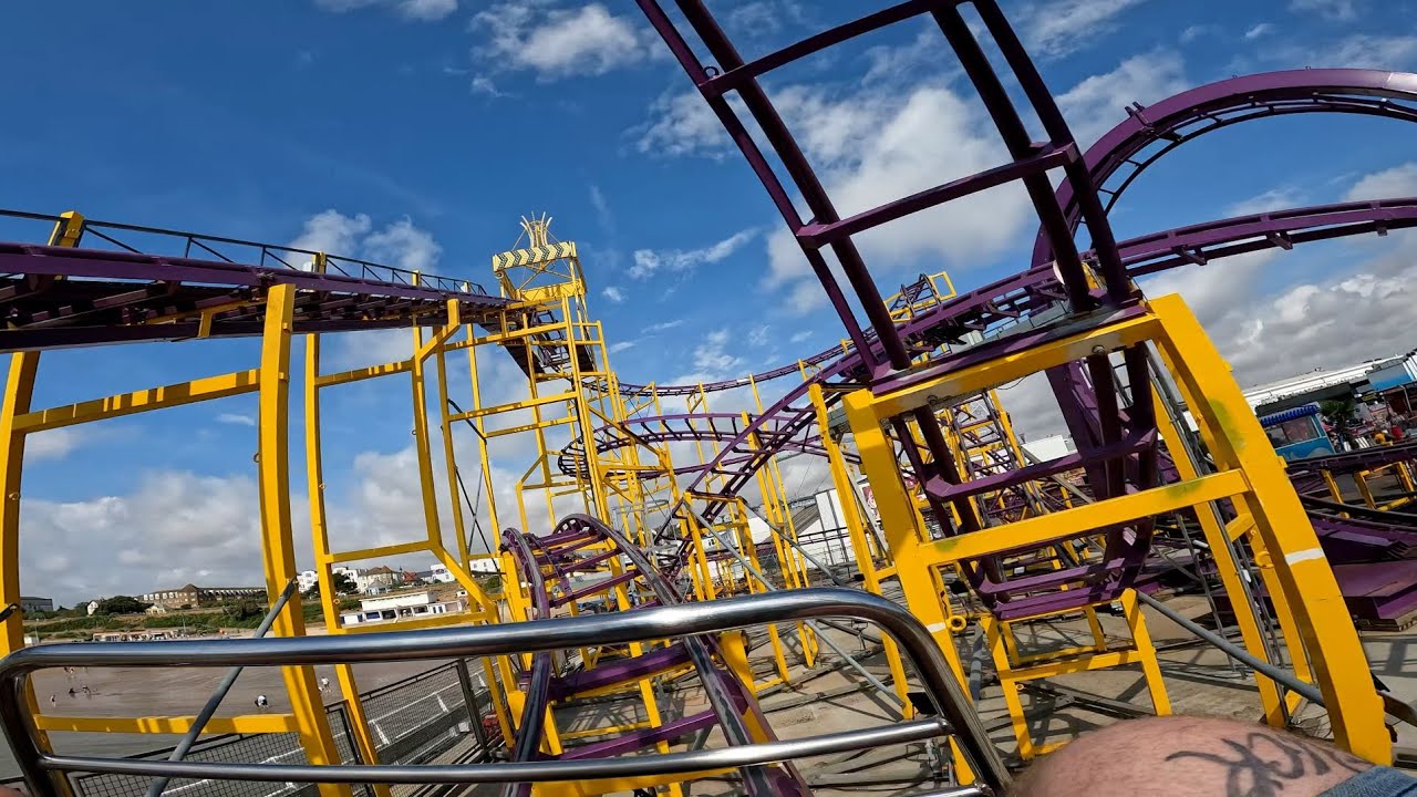 Looping Star - POV - Clacton Pier - Pinfari - Zyklon / ZL42 - YouTube