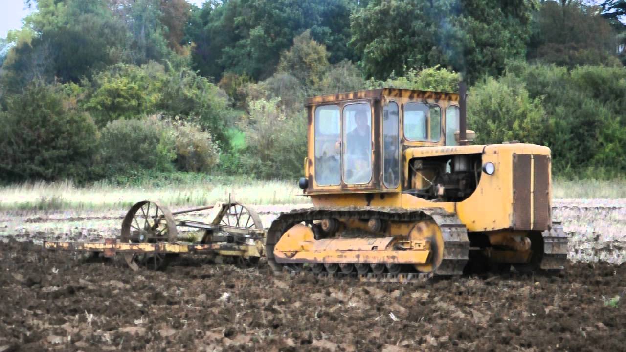 CAT D4 @ Haynes Working Weekend 2011 - YouTube