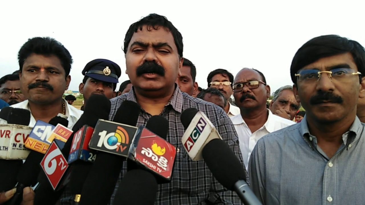 Kavali YSRCP MLA Ramireddy Pratap Kumar Reddy & collector inspects land ...