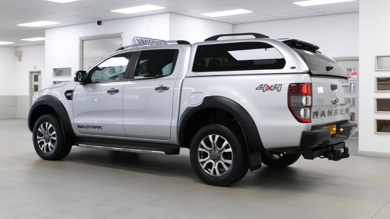 Ford Ranger 3.2 Wildtrak 4WD Metallic Moondust Silver Automatic Crewcab ...
