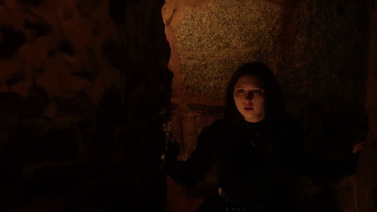 clemxntine - catacombs (Official Music Video) - YouTube
