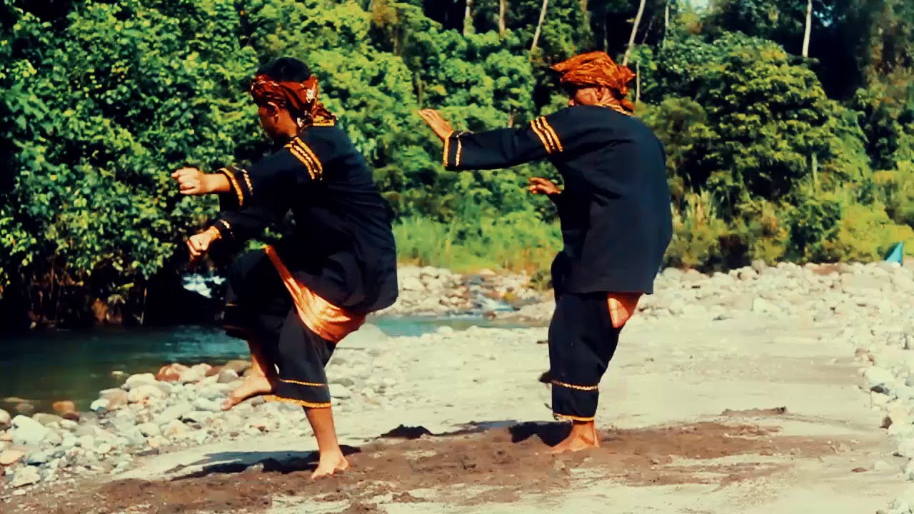 Silek kumango nagari tandikek - YouTube