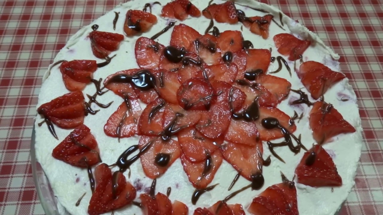 Strawberry Cheesecake Touchdown Cafe Perth Airport Scone Perthshire ...