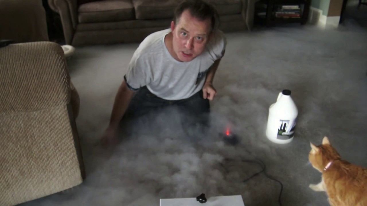 ADJ Mister Kool II Vs Froggy's Fog Quickblast & Dry Ice - YouTube