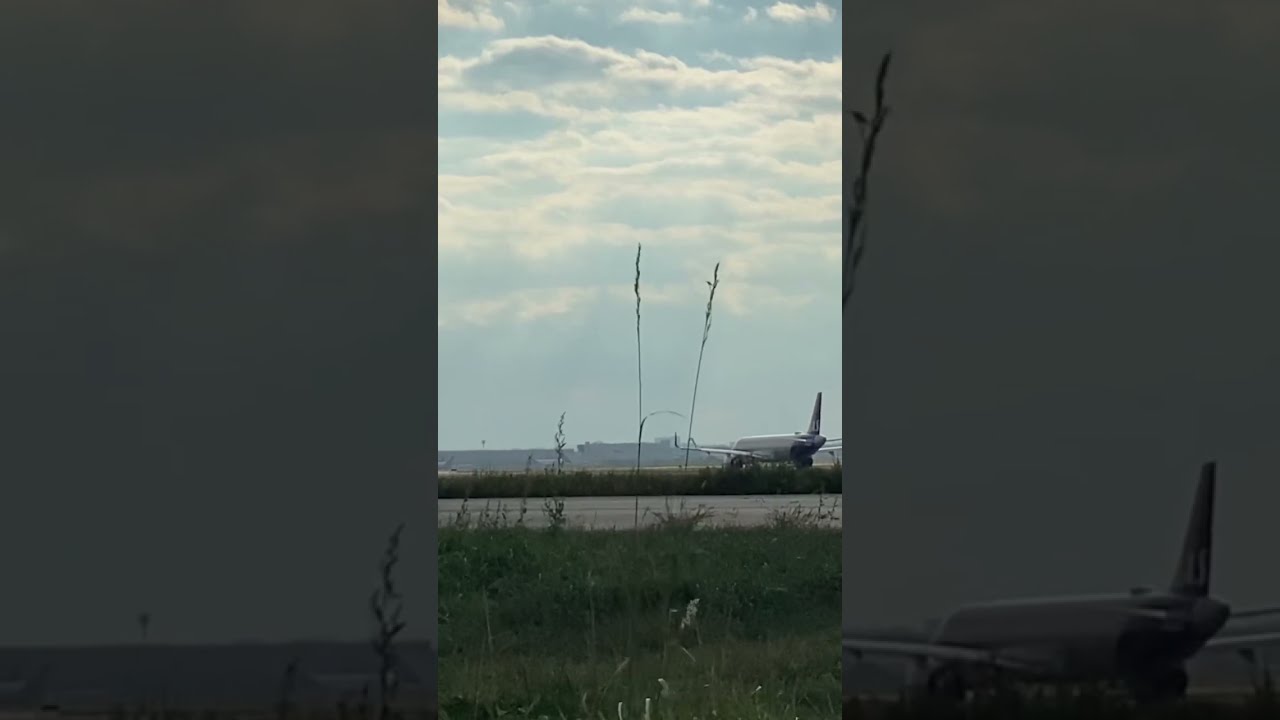 SAS A21NX Take-off from Toronto Pearson - YouTube