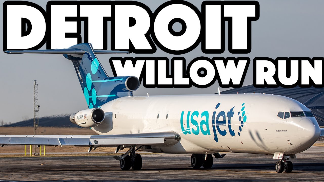 Plane Spotting at its BEST! INCREDIBLE Classic Aircraft action at ...