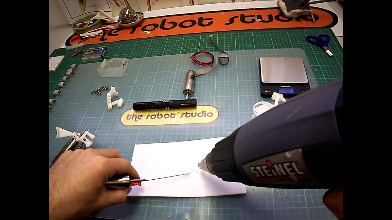How to build a compliant humanoid robot - Upper Scapula Motors - YouTube