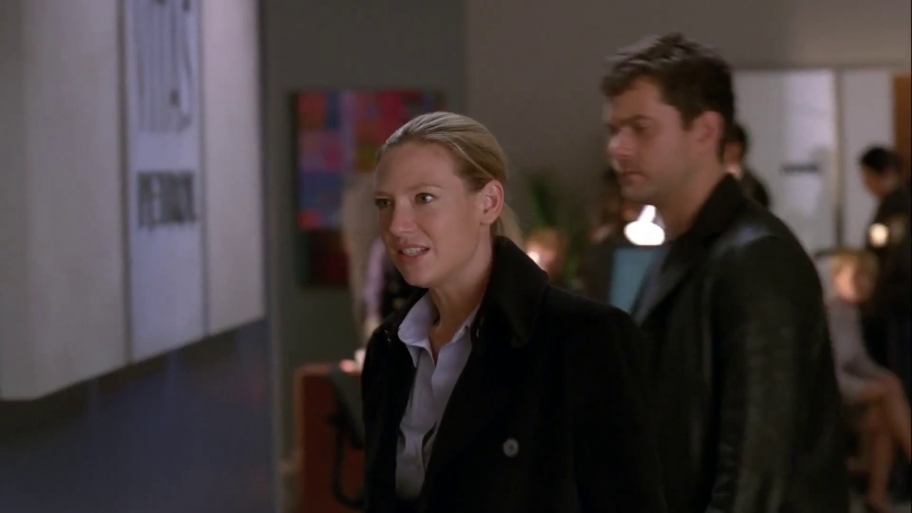 Polivia Scenes || 2x13 - Entering the building - YouTube