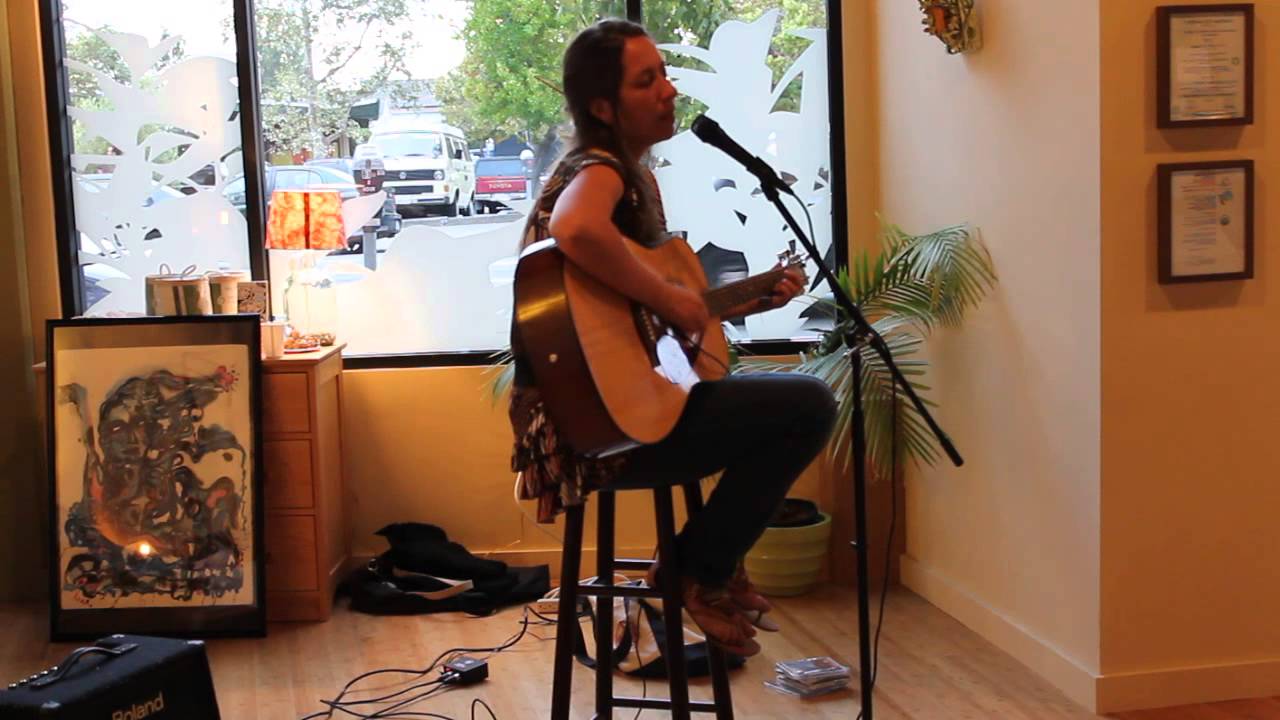 Beth Waters performing at 2014 poetry reading - YouTube