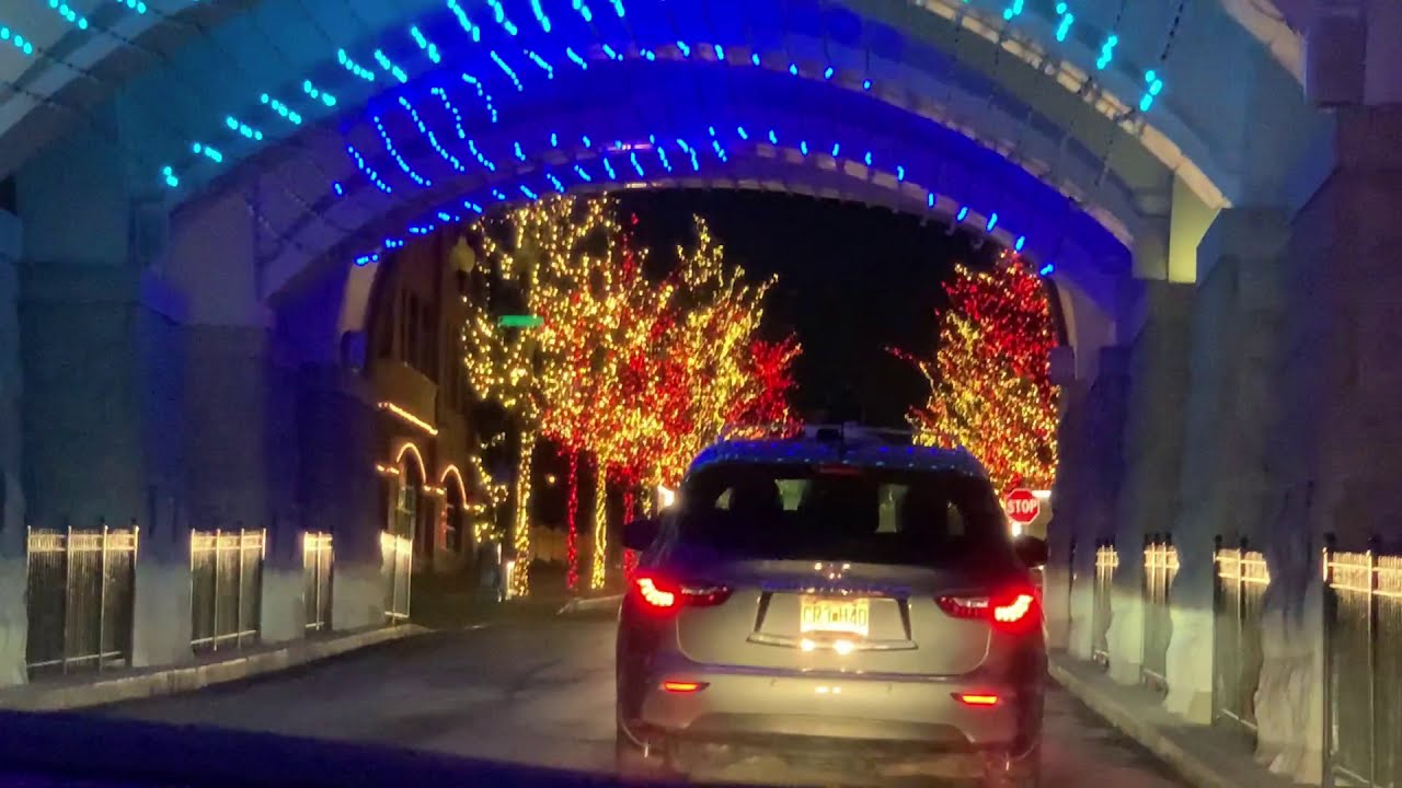 Anheuser-Busch Brewery Lights Drive Thru St Louis, Missiouri - YouTube