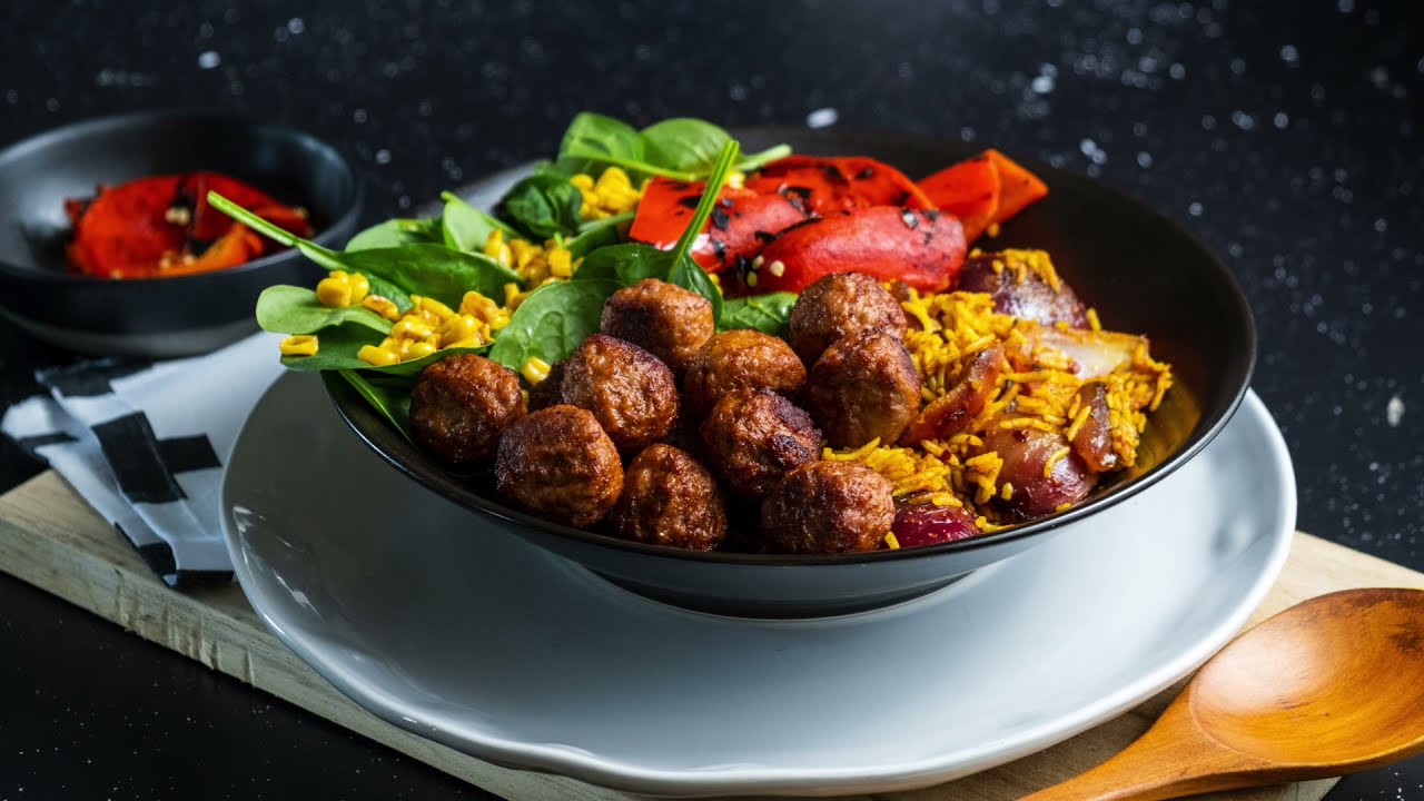 Frikkadel Boujee Bowl - YouTube